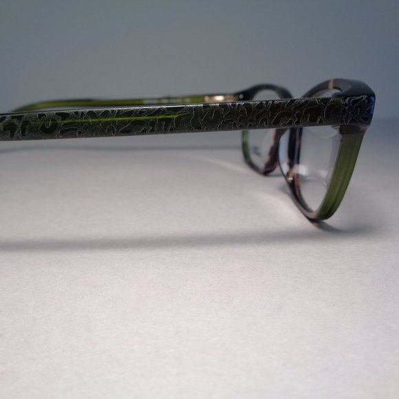 Diane Von Furstenberg | Accessories | Diane Von Furstenberg Dvf522 ...